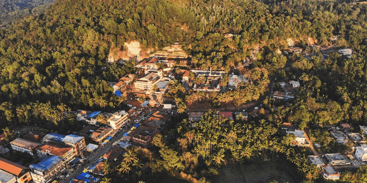 11 Best Places to Visit in Karnataka - Bynekaadu